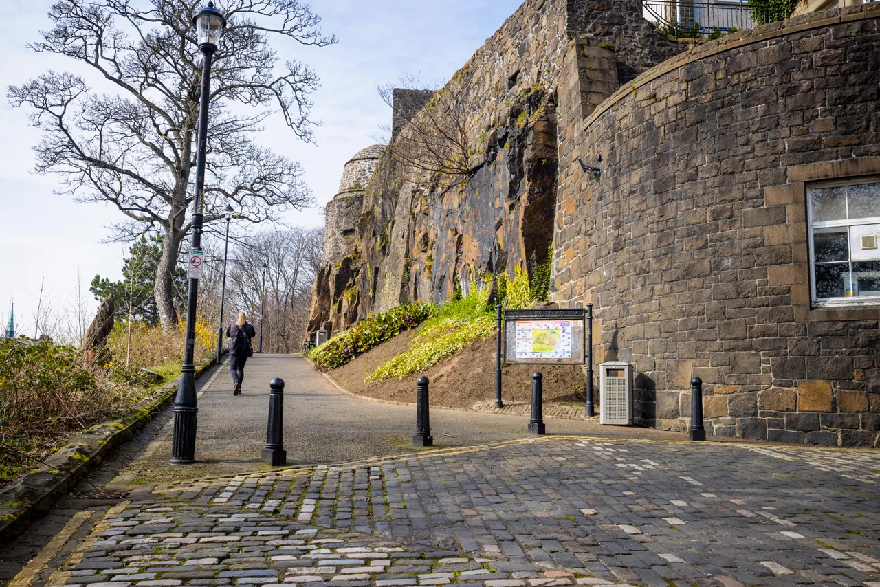 VisitScotland Media Toolkit - Stirling Town Wall and the Back Walk