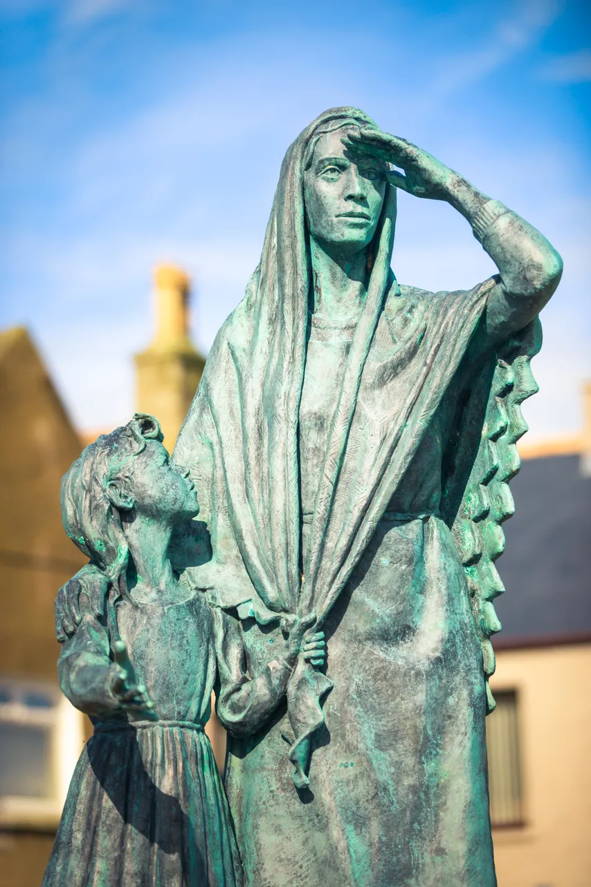Fishing Wife Statue