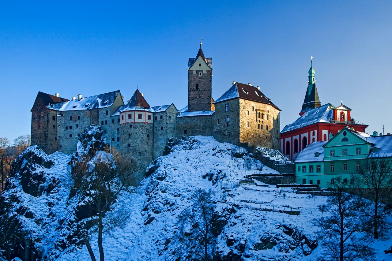 Czechia Digital Media Library - hrad Castle Loket